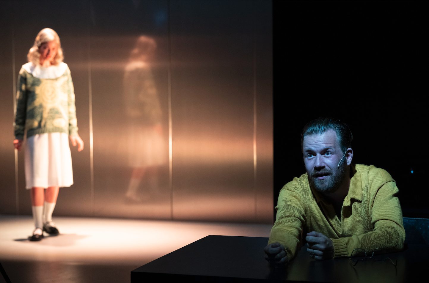 Jennifer Haley: „Die Netzwelt“ läuft wieder am Berliner Ensemble ...