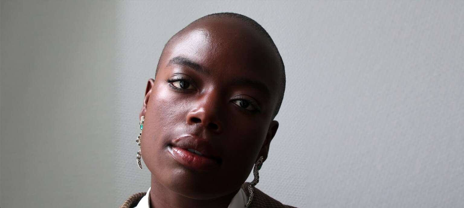 Sandra Mujinga: „I build my Skin with Rocks“ im Hamburger Bahnhof ...