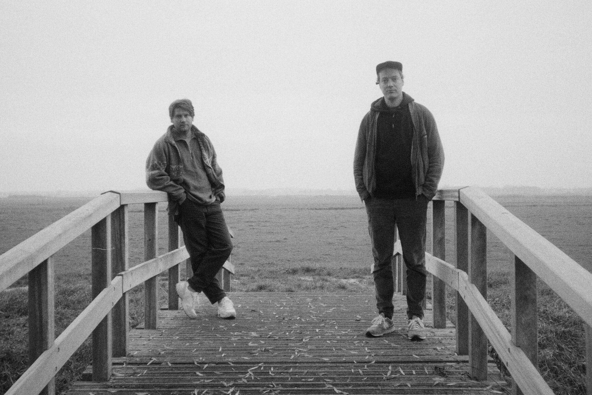 Weval kündigen mit neuer Single ihr drittes Album „Remember“ an ...