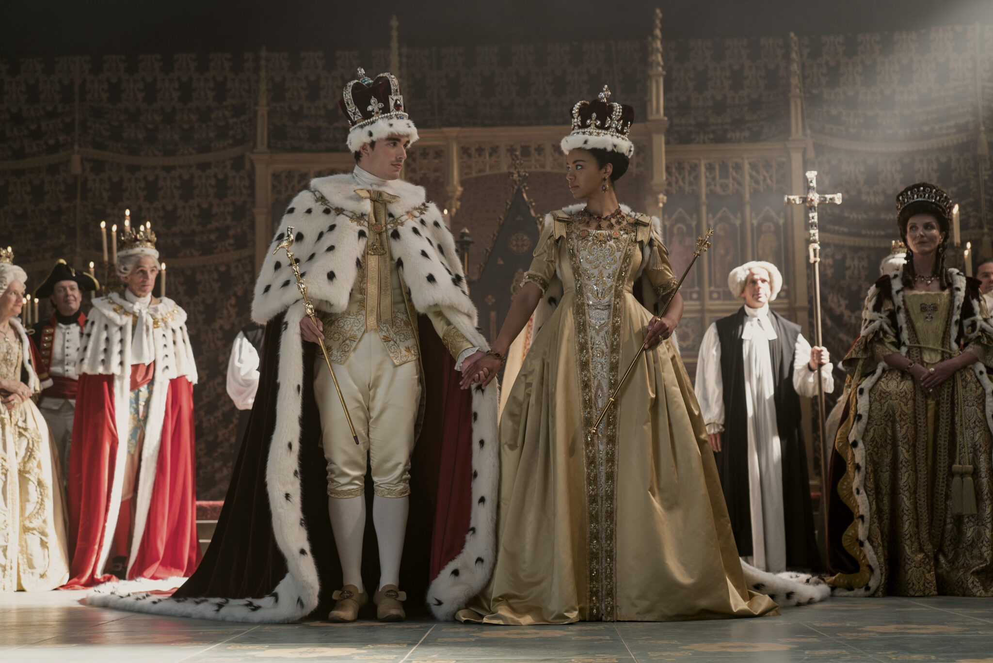 „Queen Charlotte“ auf Netflix: Queer Royal bei Hofe - kulturnews.de