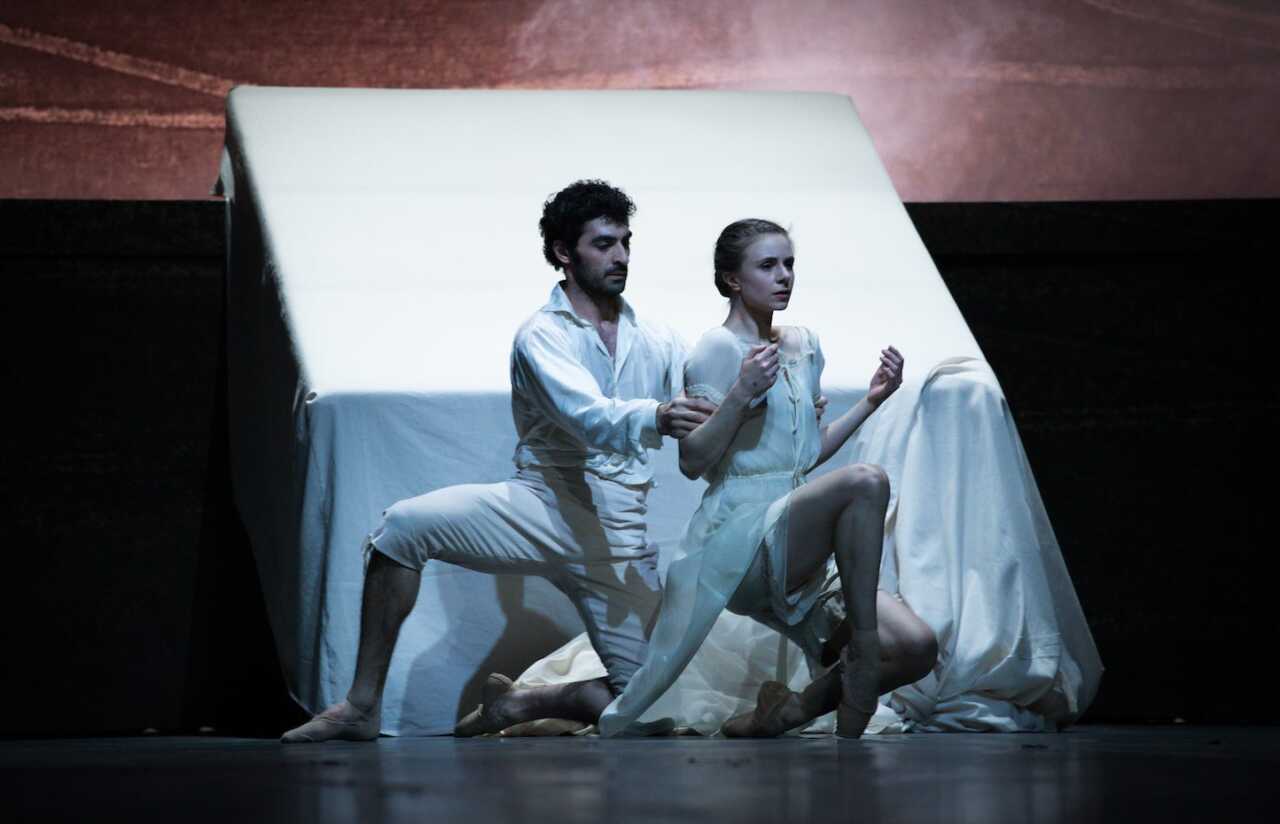 Staatsoper Hamburg: „Jane Eyre“ bringt die Literatur zum Tanzen ...