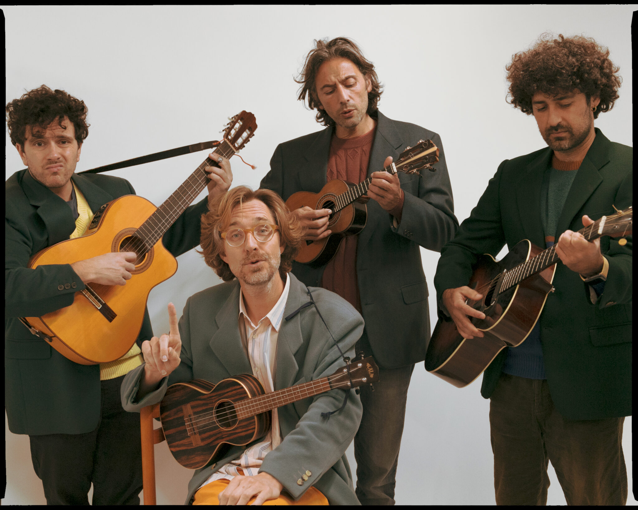 Molto vivace: Erlend Øye im Interview zu „La Comitiva“ - kulturnews.de