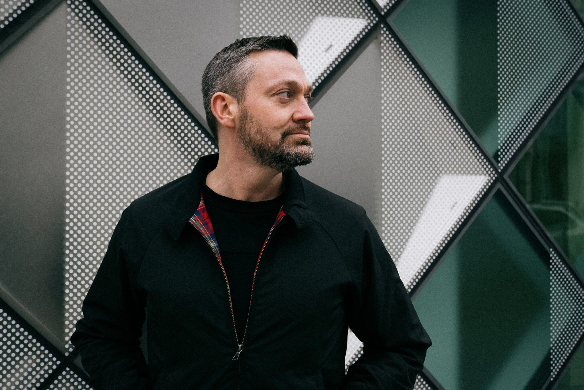 „Into the Night“: Fritz Kalkbrenner feiert das Feiern - kulturnews.de