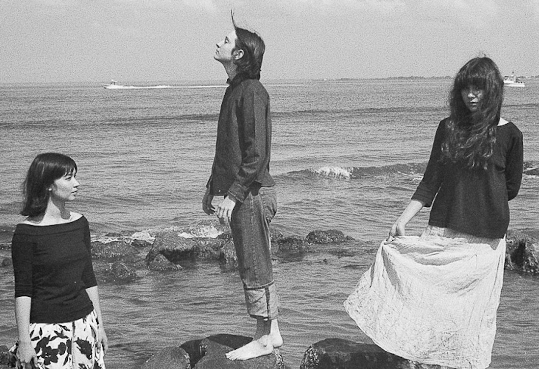 „Julie“ von Horsegirl: Die zweite Single aus dem zweiten Album ...