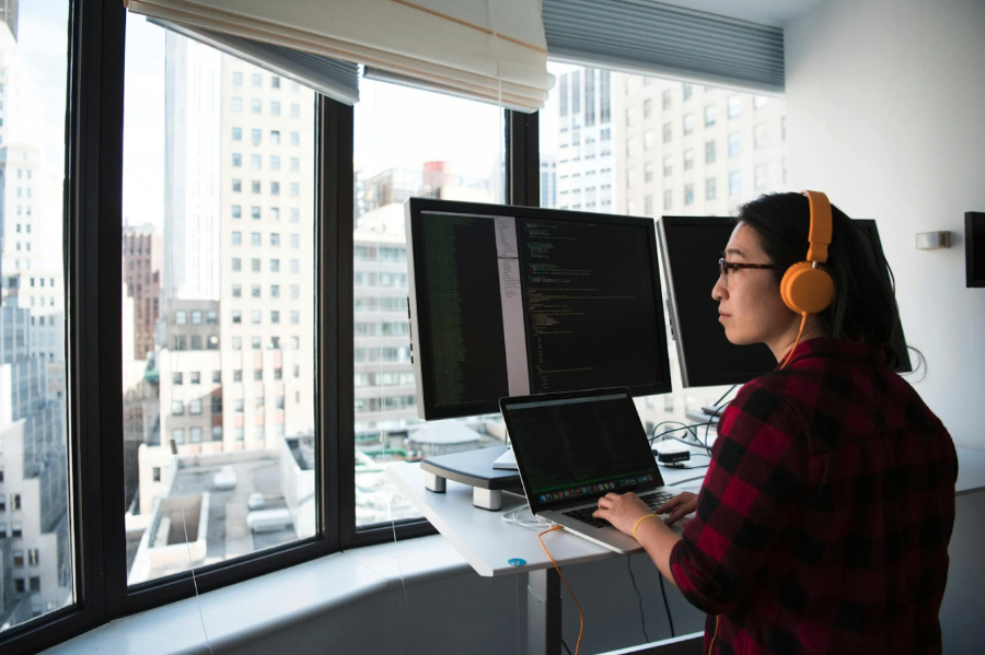 Wo Sie Laravel-Entwickler für Ihr Projekt finden können - kulturnews.de